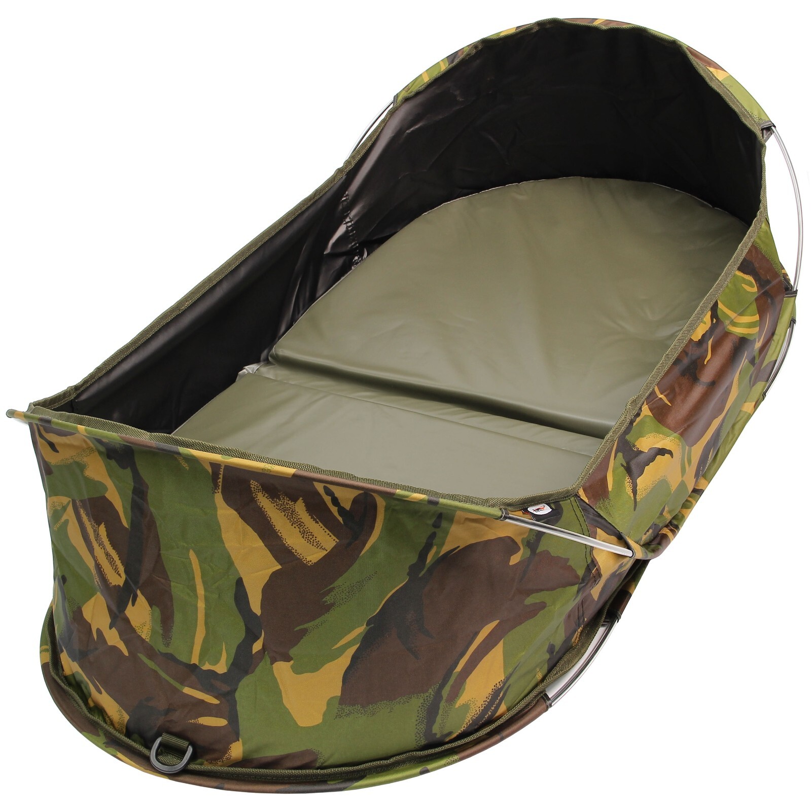 DNA Camo Pop-Up Cradle Padded Unhooking Mat Quick Folding 2 Pegs Carp ...
