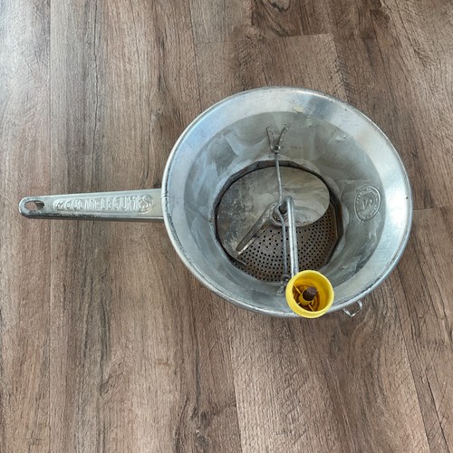 Vintage Moulin-Legumes Rotary Food Mill #2 Made in France Kitchen Tool ...