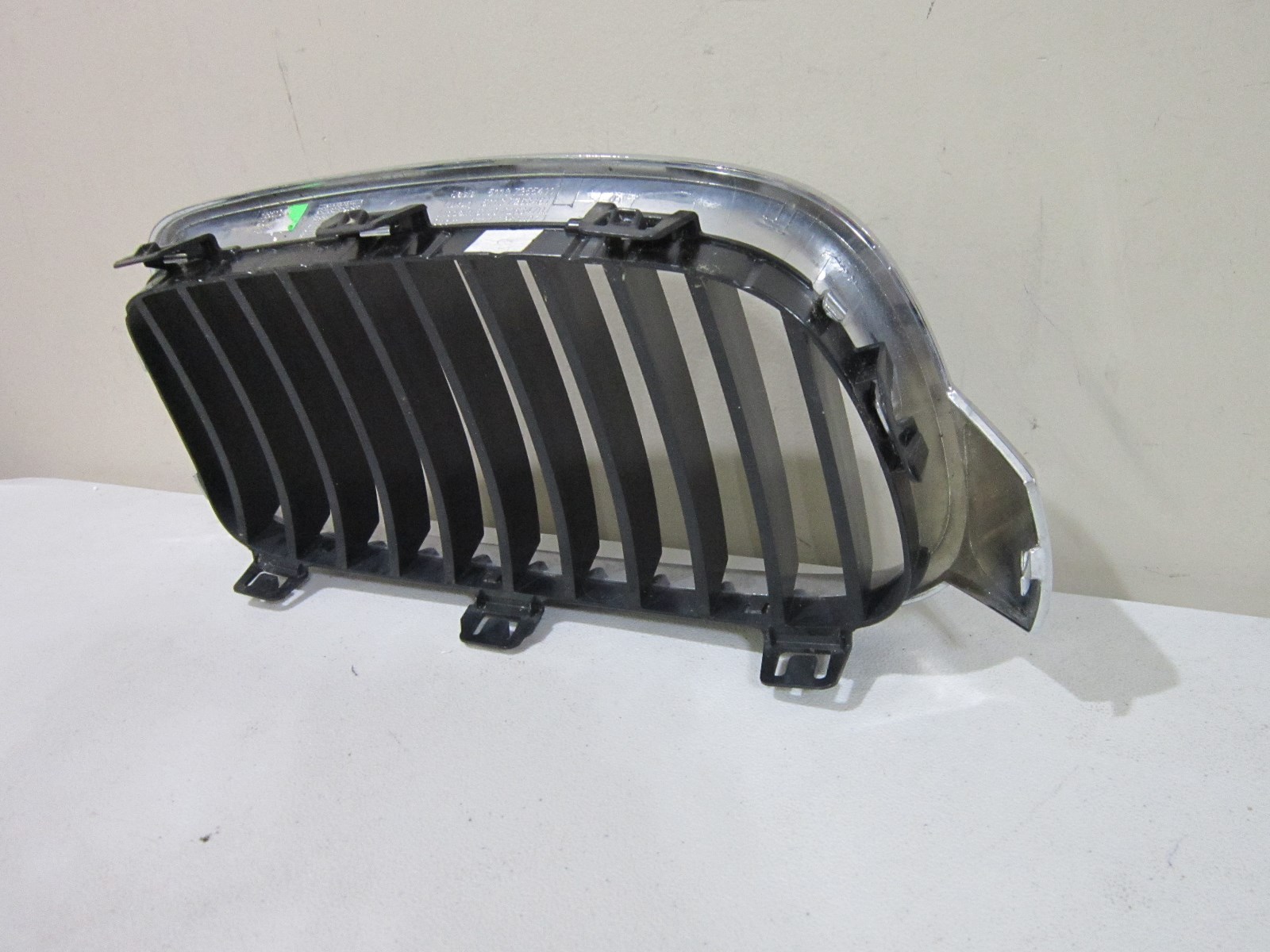BMW 3 SERIES 12-14 FRONT LEFT KIDNEY GRILLE W/CHROME TRIM RING OEM ...