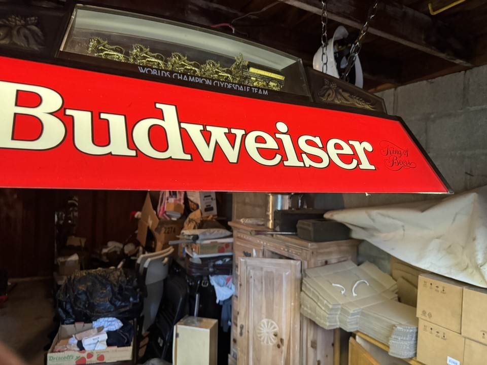 Vint Anheuser-Busch BUDWEISER BEER Clydesdales Hanging Pool Table Bar ...