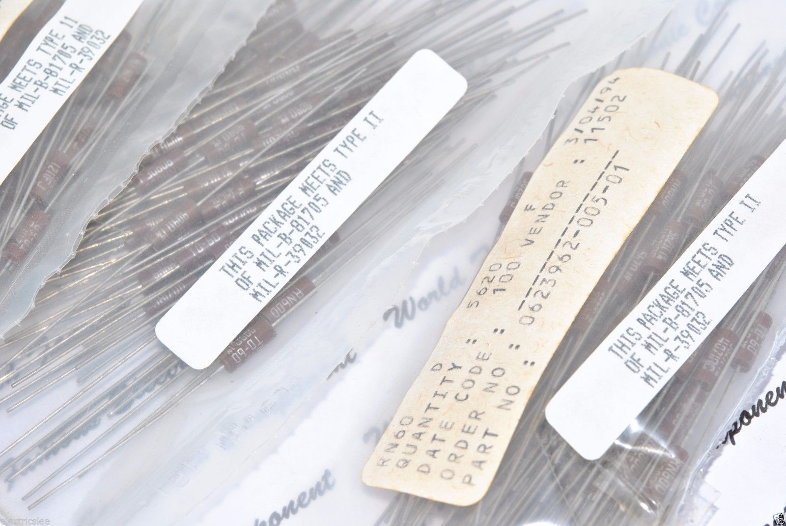 4pcs - IRC RN60D 499R (499 ohm) 0.5W (1/2W) 1% MIL Resistor | eBay