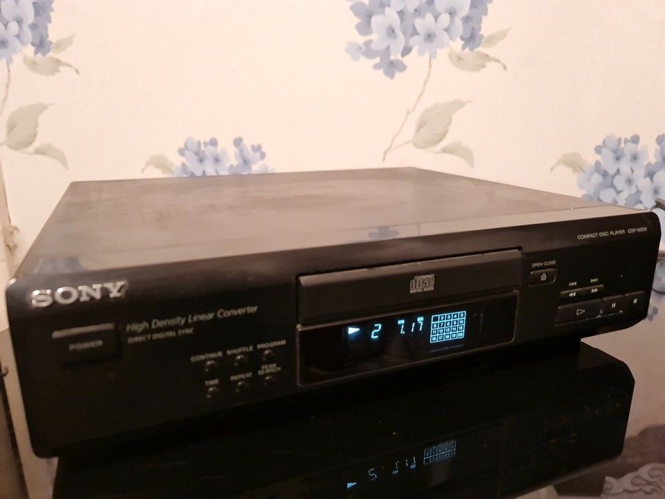 SONY High Density Linear Converter Compact Disc CD Player Model CDP ...