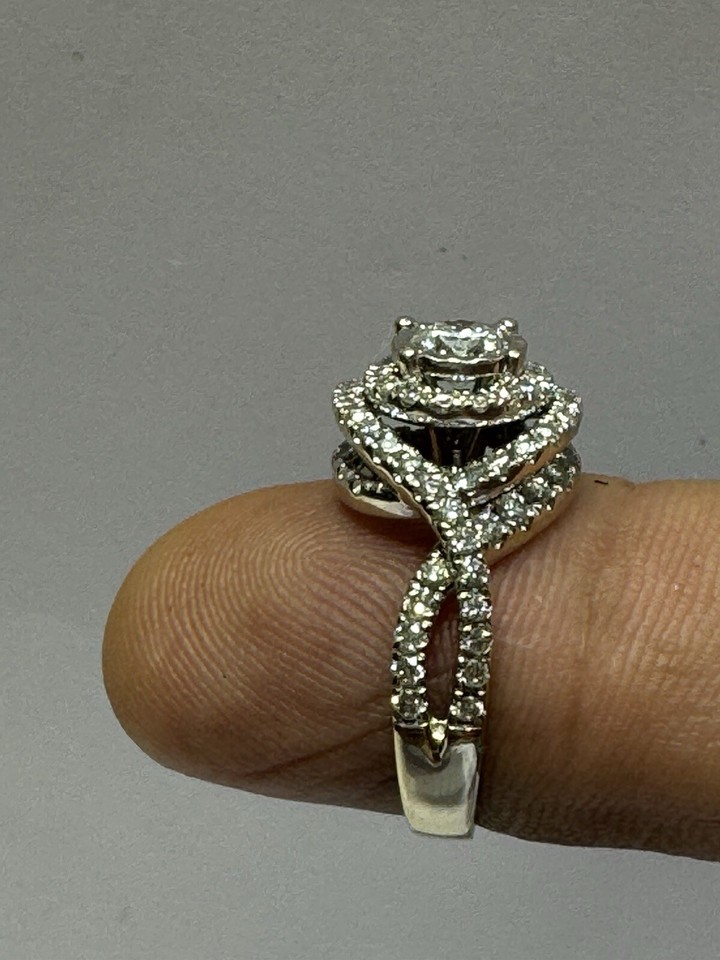 Zales 14K White Gold 1.5ctw Diamond Infinity triple frame Twist ...