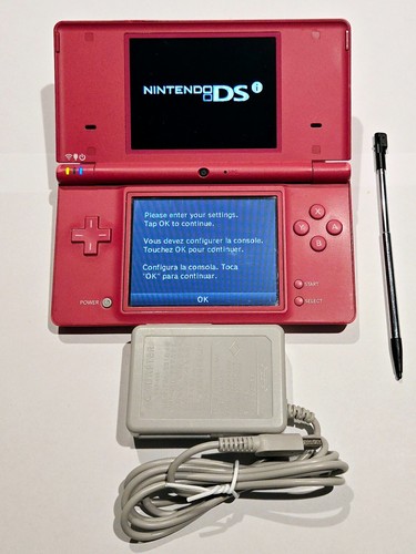 Nintendo DSi Handheld System Console - Stylus, and Charger - Tested ...
