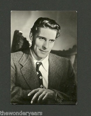 John Justin in The Sound Barrier 1950s Mahalla Cigarettes Movie Film ...