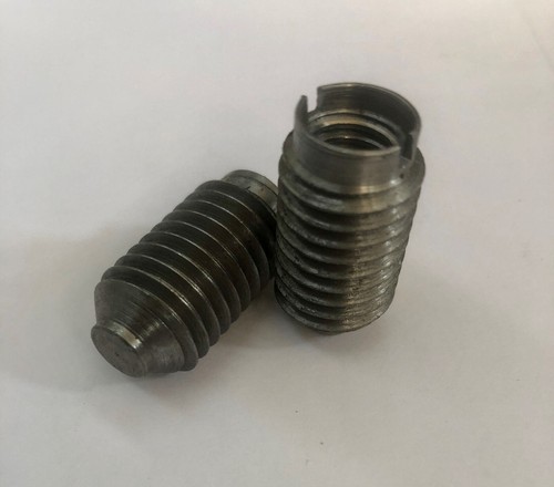 Ford Mustang 302 5.0 5.8 Cylinder Head Smog Thermactor Plugs SBF 351 2 ...