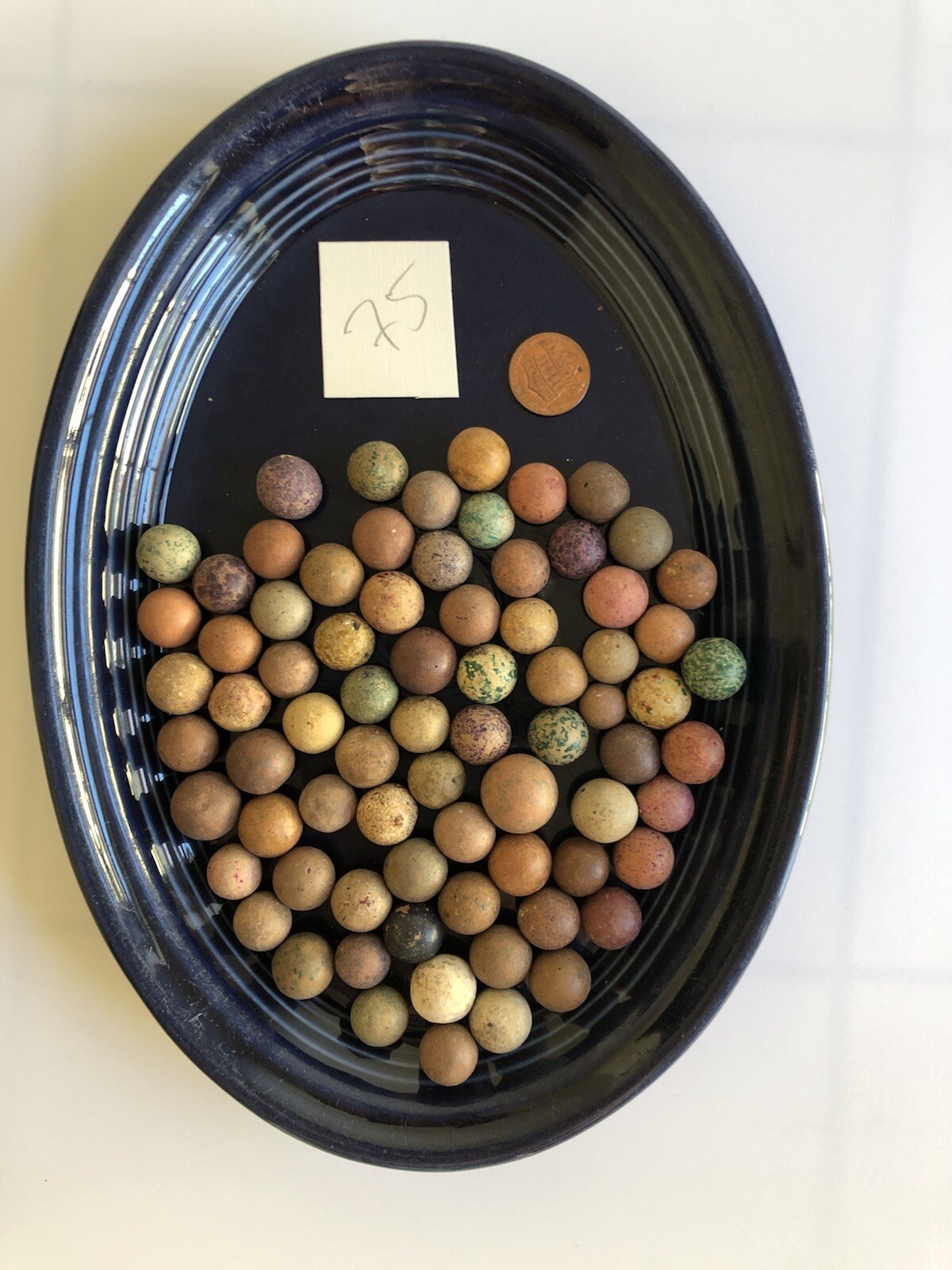 ANTIQUE CLAY MARBLES IN GLASS DAIRY MILK BOTTLE VINTAGE MARBLE LOT | eBay