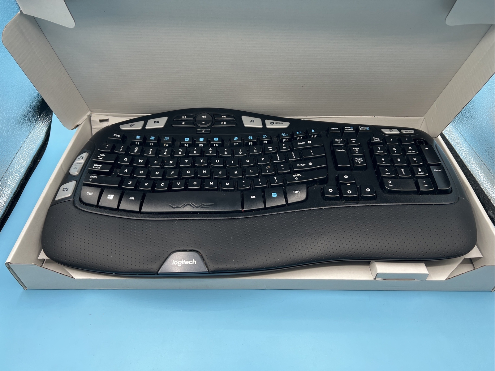 Logitech K350 Wave Ergonomic Keyboard with Unifying Wireless Technology ...