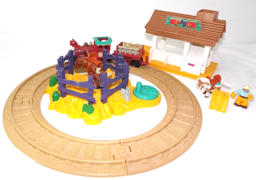 Fisher-Price GEO TRAX Rope n Ride Ranch COMPLETE w/ HORSE HAY BALE ...