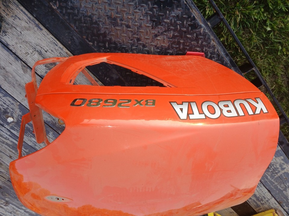 Kubota BX2680 BX2380 Compact Tractor Hood Bonnet Cowling K2871-95410 | eBay