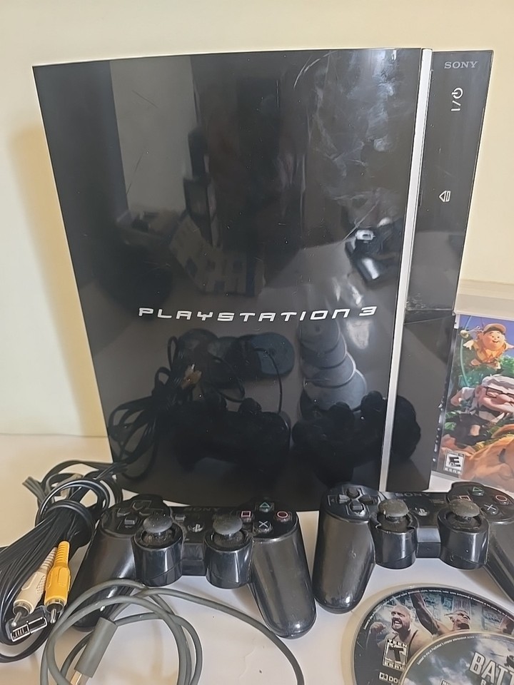 Sony Playstation 3 CECHL01 PS3 Console Bundle W 2 Controllers W 15 ...