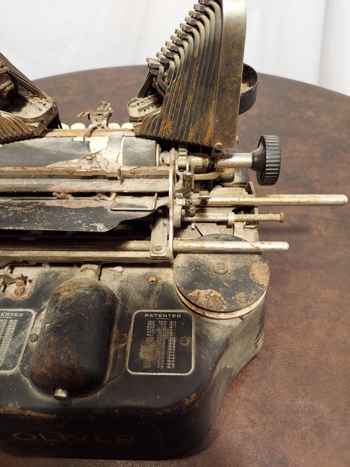 Vintage 1923 Oliver Type Writer NO. 11 | eBay