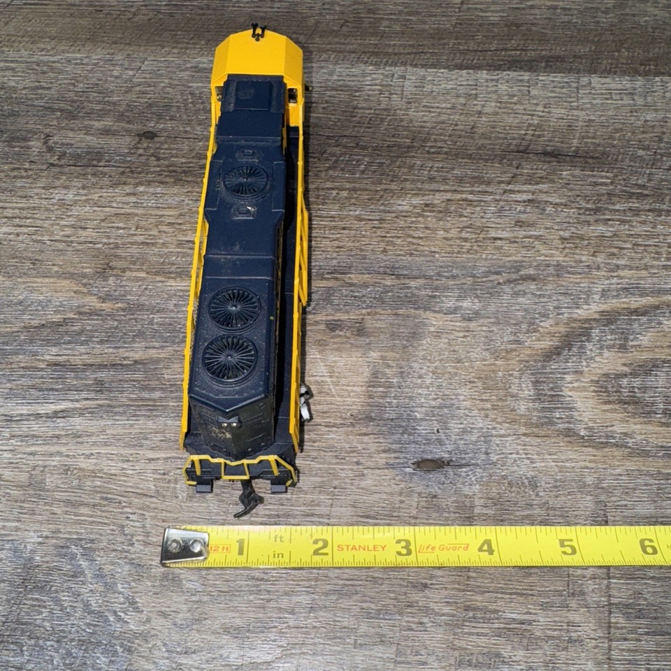 Life-Like HO Scale SANTA FE 3500 Powered Diesel Locomotive Engine ...