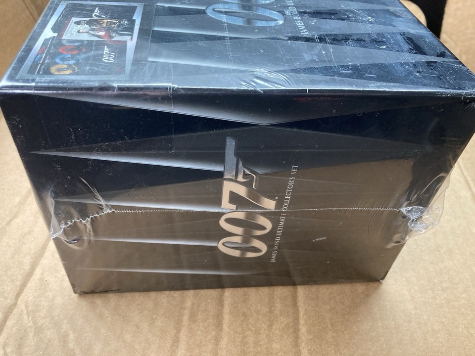 James Bond Ultimate Edtion Collectors Set 007 (42 DVD) - BRAND NEW ...