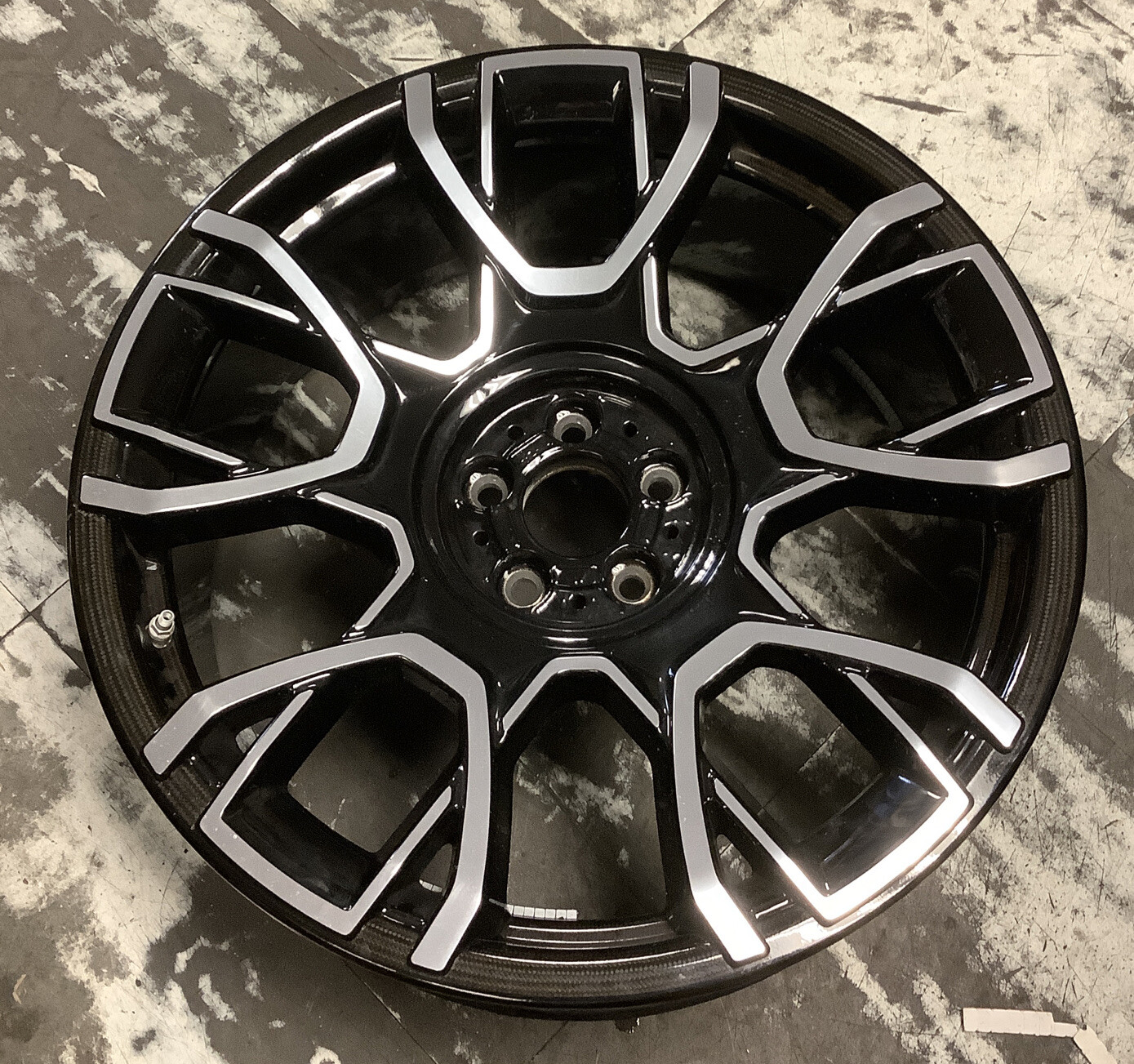 Rolls Royce PA4688069 OEM wheel rim 21 x 8.5 USED / CARBON FIBER ...