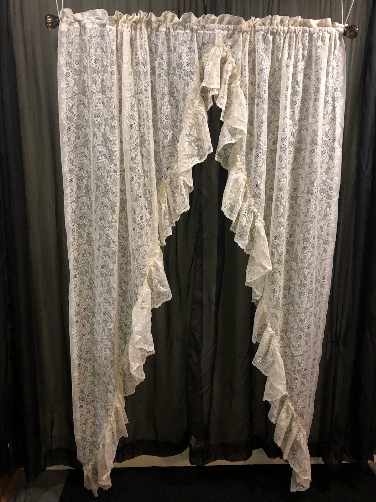 Ivory Princess Floral Lace Jabot Swag Set EUC | eBay