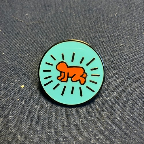 Keith Haring badge pin art pins gift Bday | eBay