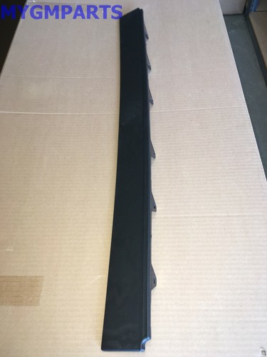 CORVETTE FRONT CENTER AIR DEFLECTOR 2014-2018 NEW OEM GM 22799212 | eBay