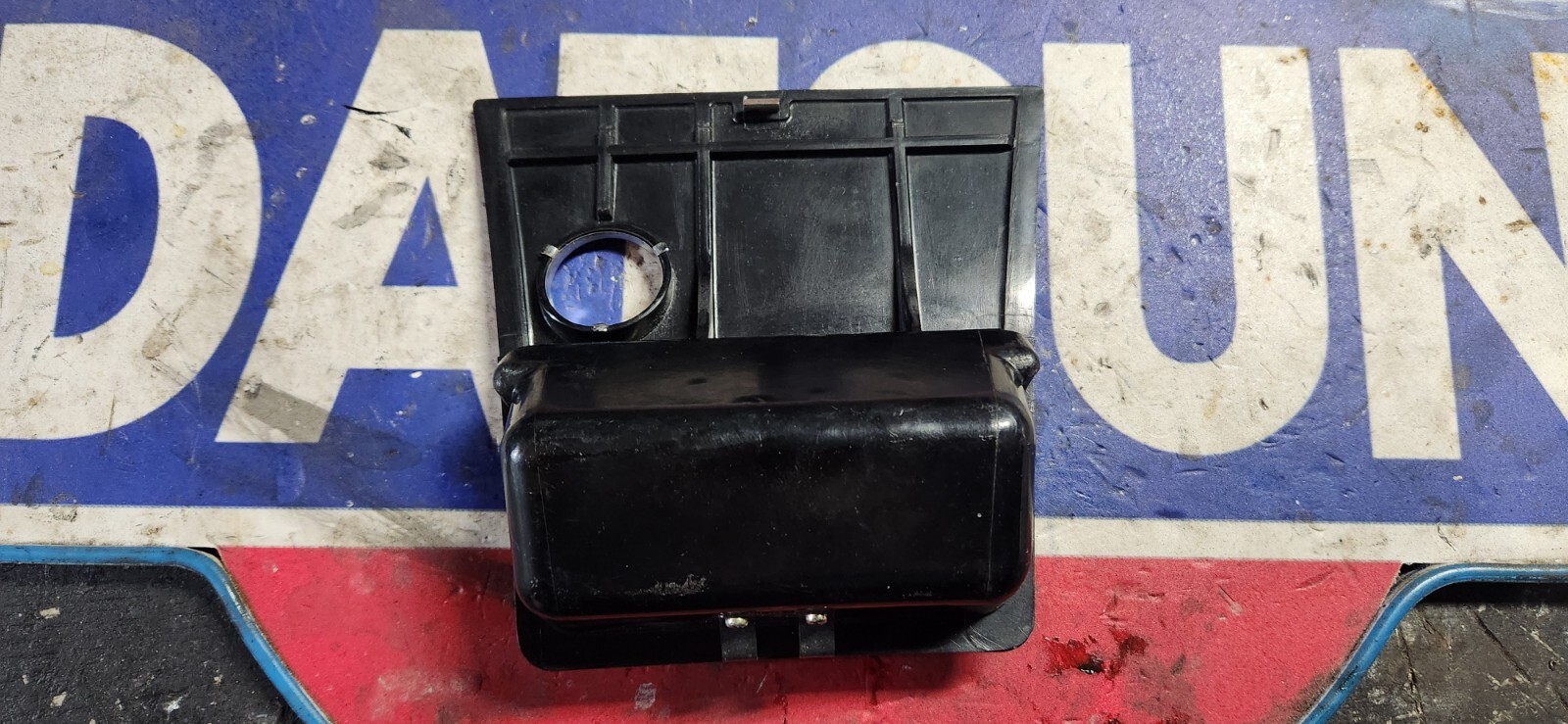 Datsun 240z 69- 8.71 OEM Fuse Cover/ Ash Tray | eBay