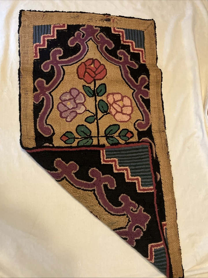 American Hooked Rag Rug Primitive Geometric & Roses Flowers Mat Vtg Old ...