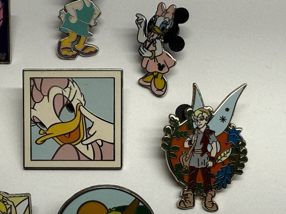 Disney Assorted Pin Trading Lot Set Of 5 Tink Tinker bell Daisy Duck | eBay