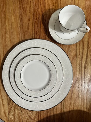 Lenox Opal Innocence Plate Set - 5 Piece 798527565026| eBay