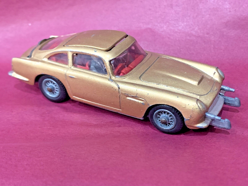 Corgi 261 James Bond 007 Aston Martin 1965 | eBay UK