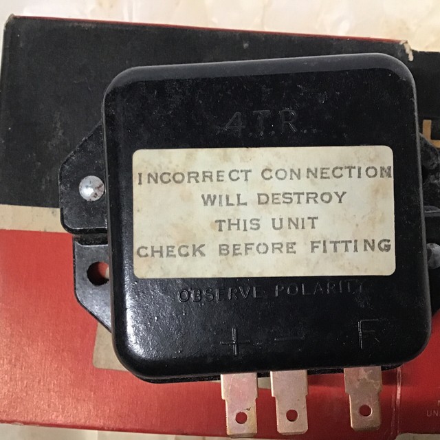 Genuine Lucas 4tr Regulator 37585 NOS Jaguar Rover Stag Aston Martin ...