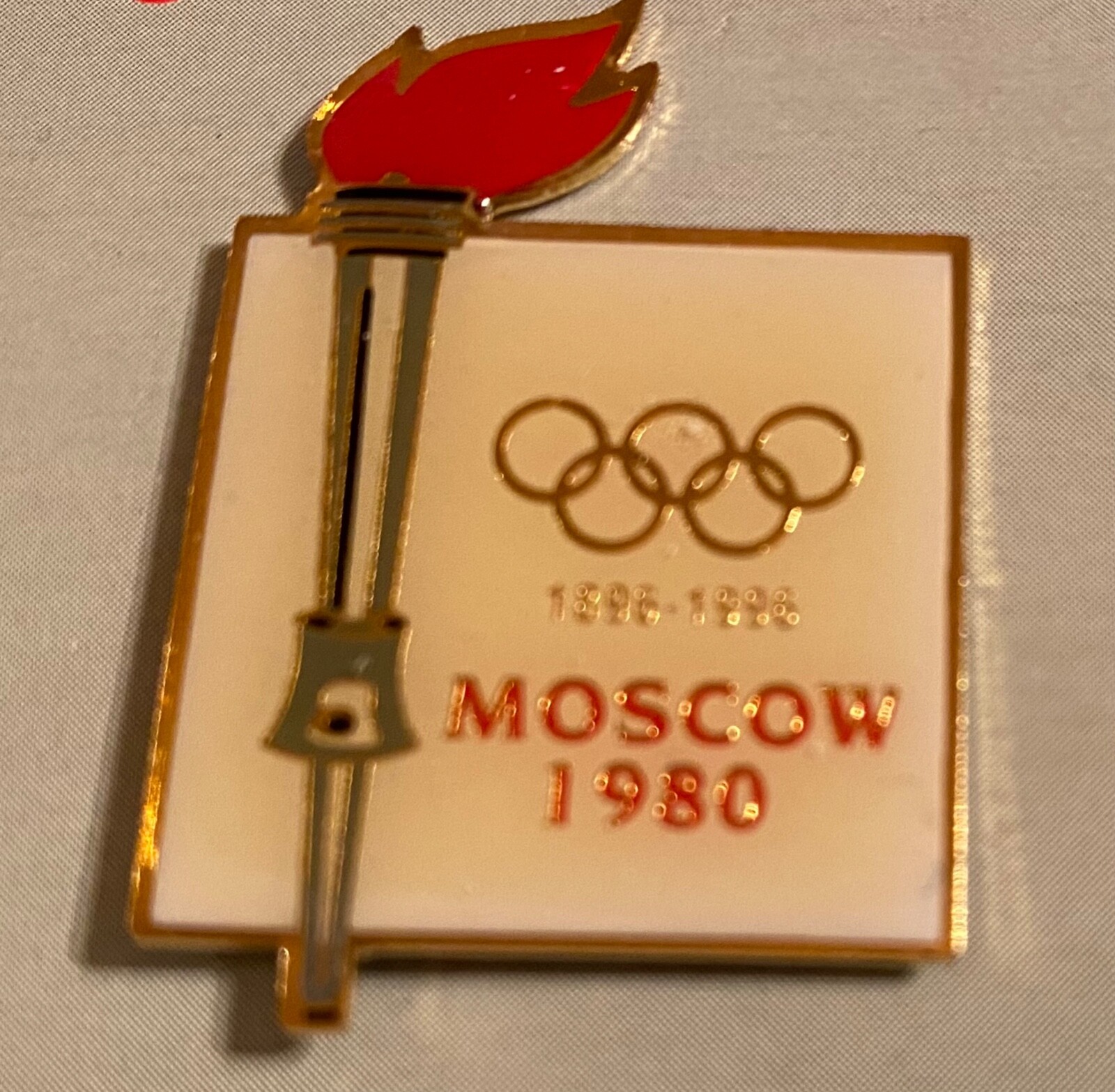 MOSCOW 1980 - OLYMPIC TORCH PIN | eBay