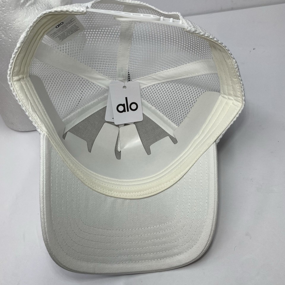 Alo Hat Cap Performance District Trucker White Unisex One Size NEW $68 ...