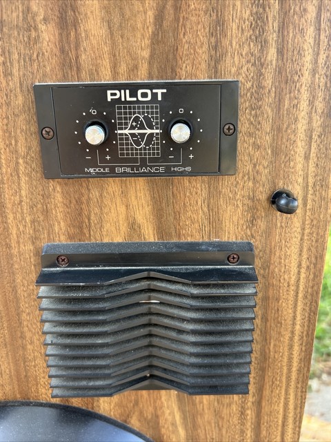VINTAGE RARE PAIR PILOT PSV-1 LOUD Speaker 8-OHM WOOFERS Each AMP ...