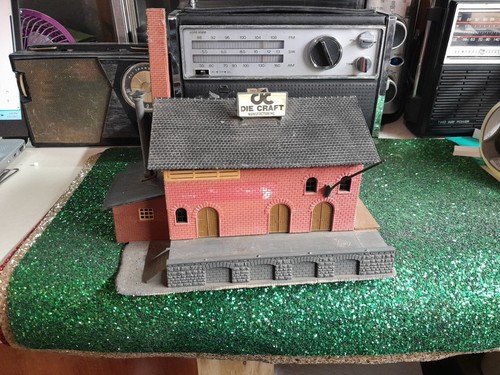 VINTAGE Models Train Railway BUILDINGS Die Craft HO SCALE LIFE LIKE | eBay
