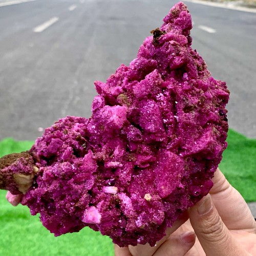 2.85LBNatural Rough Red Corundum and Phlogo Pit Mineral Spirits Ruby ...