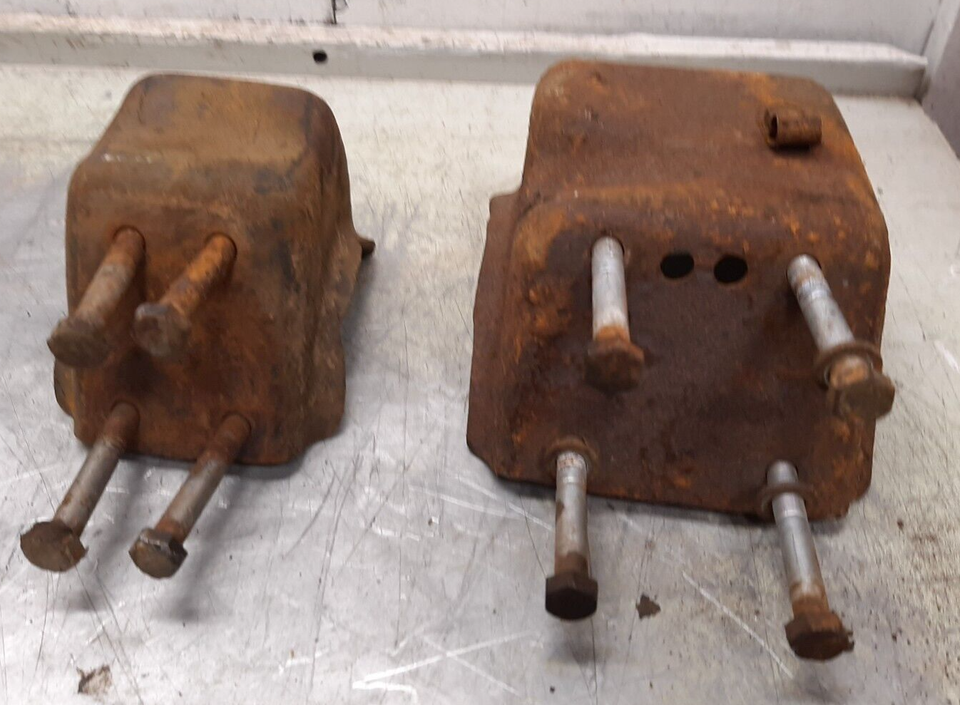 Jeep CJ 72-86 Factory 258 4.2 6cyl Engine Motor Frame Mounts W/BOLTS ...