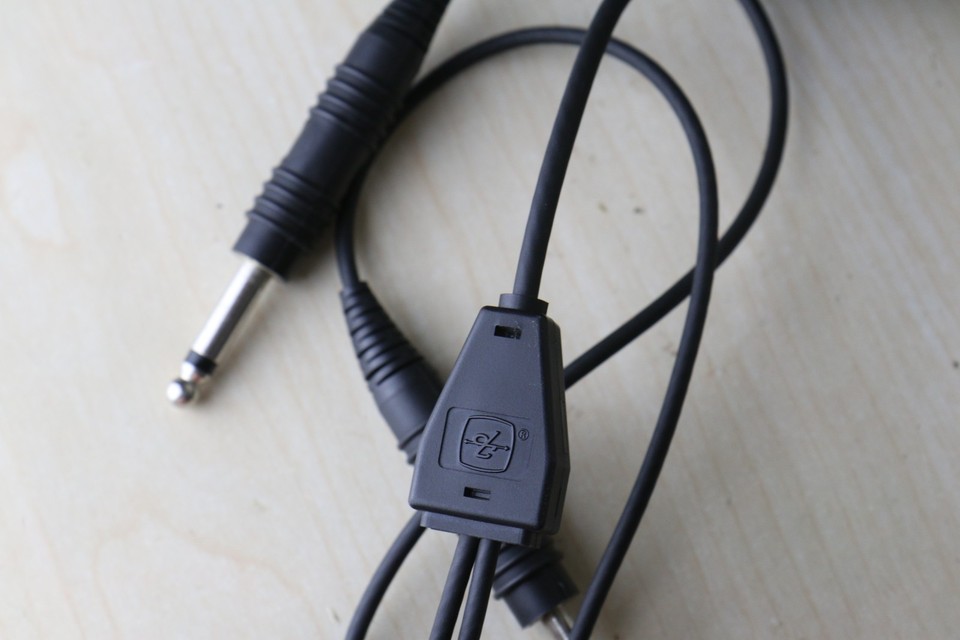 David Clark H10-13.4 Aviation Headset Very Good Light Use with Carry ...