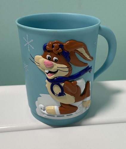 Vintage Nestle Quik Nesquik Plastic Mug Ice Skating Bunny Rabbit Winter ...