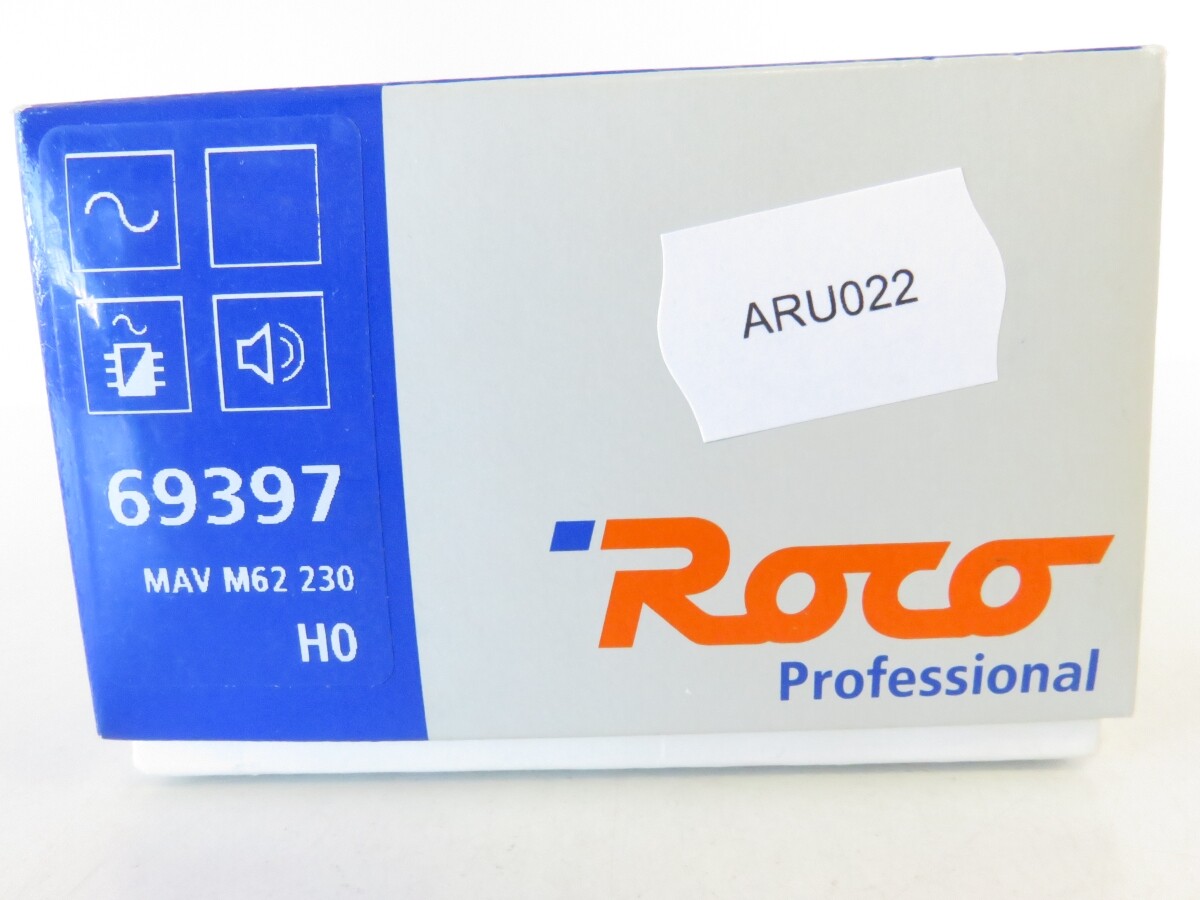 (ARU022) Roco 63397 H0 AC Diesel Locomotive M62 230 MAV, DCC Digital ...