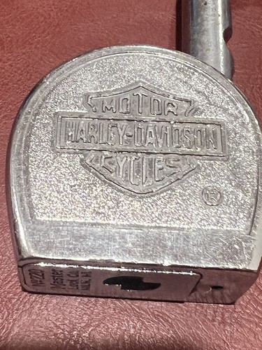 Harley Davidson Master Lock No. 220 w/ 1 original key Very Good ...