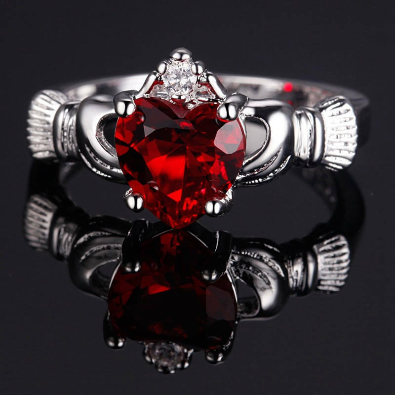 TRADITIONAL IRISH "CLADDAGH" RUBY RED STONE JEWELRY AND GORGEOUS RING ...