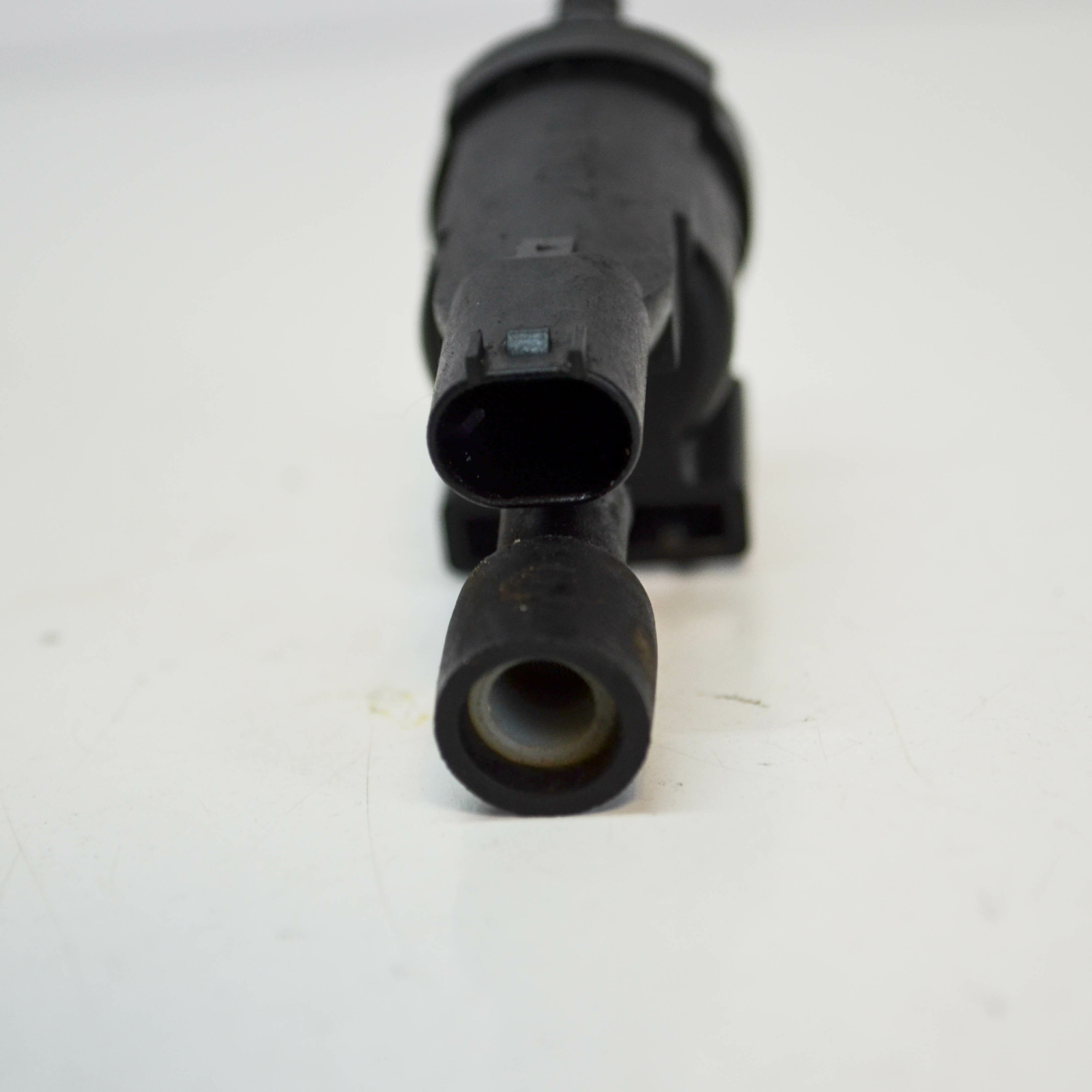 MERCEDES CLA C117 2014 Solenoid Valve Selenoid valve 0025407097 3588587 ...