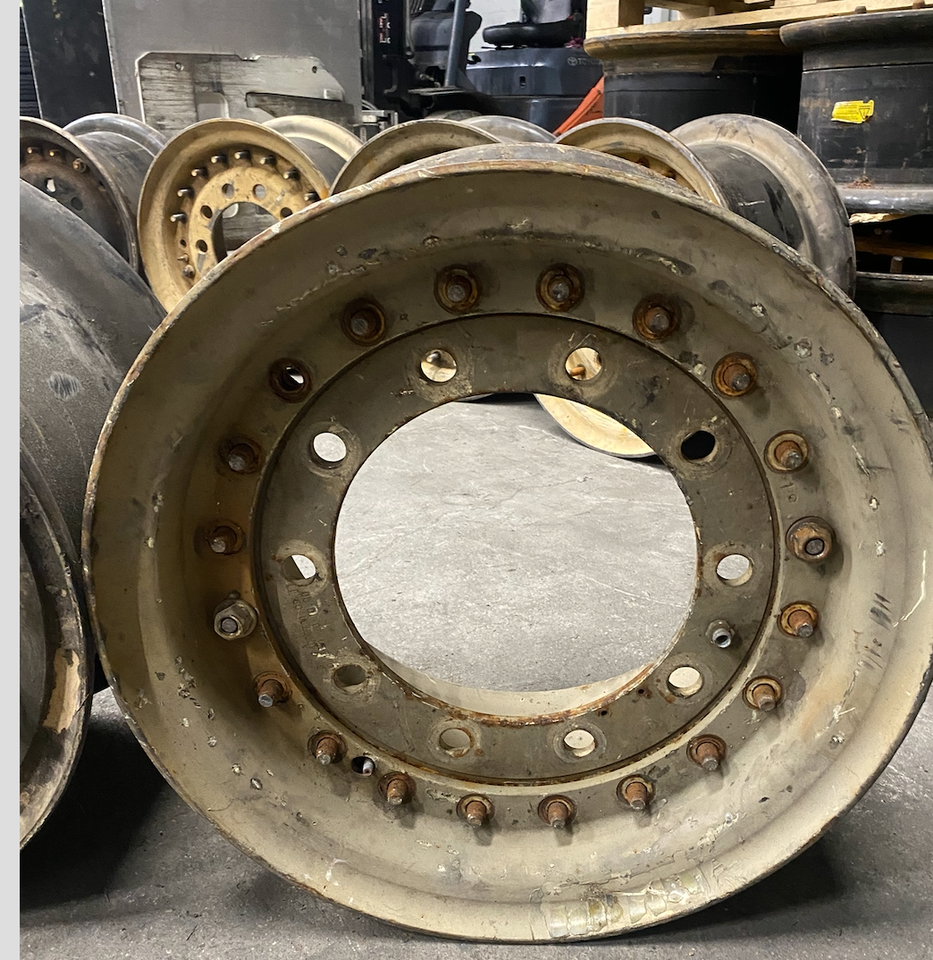 20″ x 10″ w/ 10 x 11.25″ Lug Pattern Steel 20 Bolt LMTV/FMTV Wheel | eBay