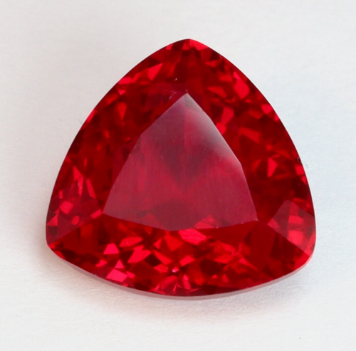 15.10 Ct Natural Trillion Red Ruby Faceted Cut GIE Certified Loose ...