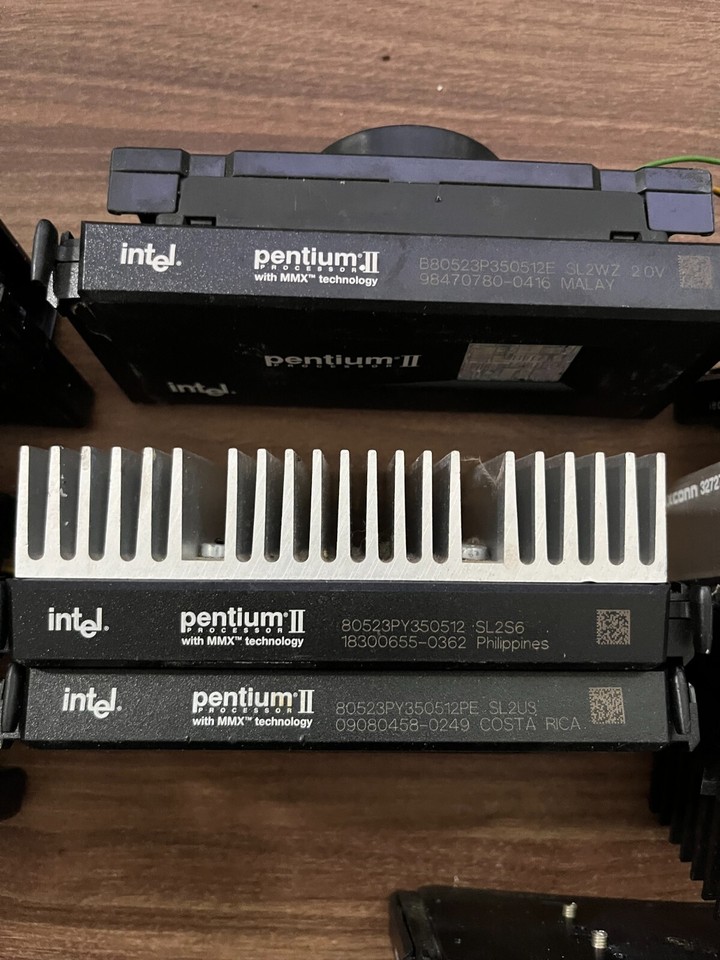 Vintage Intel Pentium II Processors Bundle - 10 Units, Various Models ...