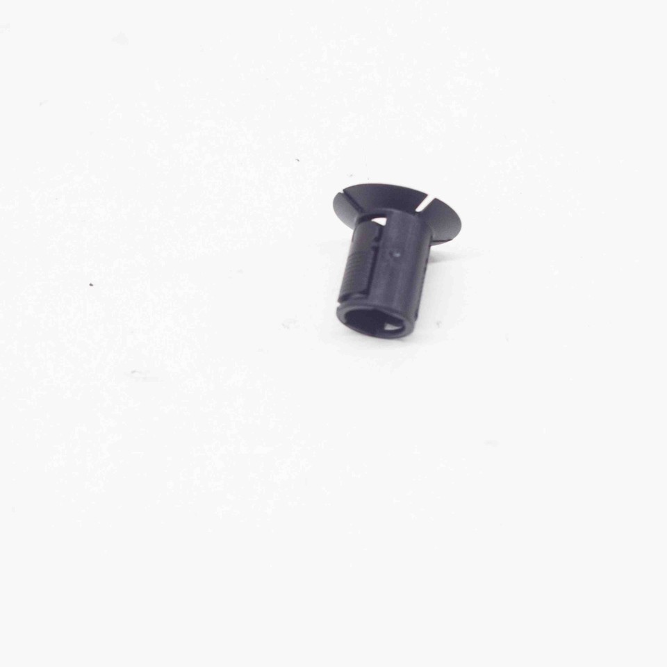 FORD FOCUS MK3 C346 Front Dash Insulator Fastener 1310861 BRAND NEW | eBay