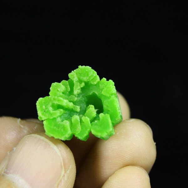 22mm HOPPER-SHAPE Green Pyromorphite crystal from China CMM653570 | eBay