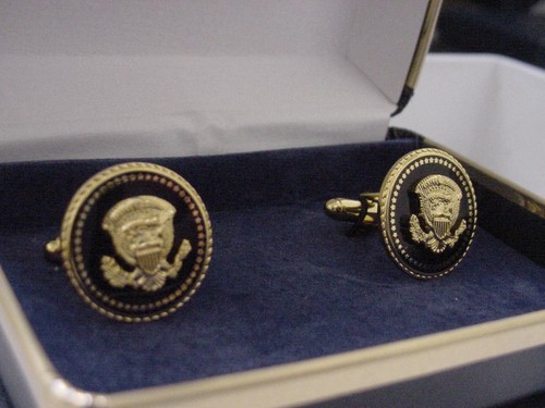Pair of President TRUMP Cufflinks - Presidential seal | eBay