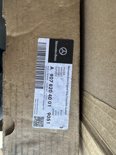 Genuine Mercedes-Benz Sprinter Back Up Camera 907-820-40-01-9051 for ...