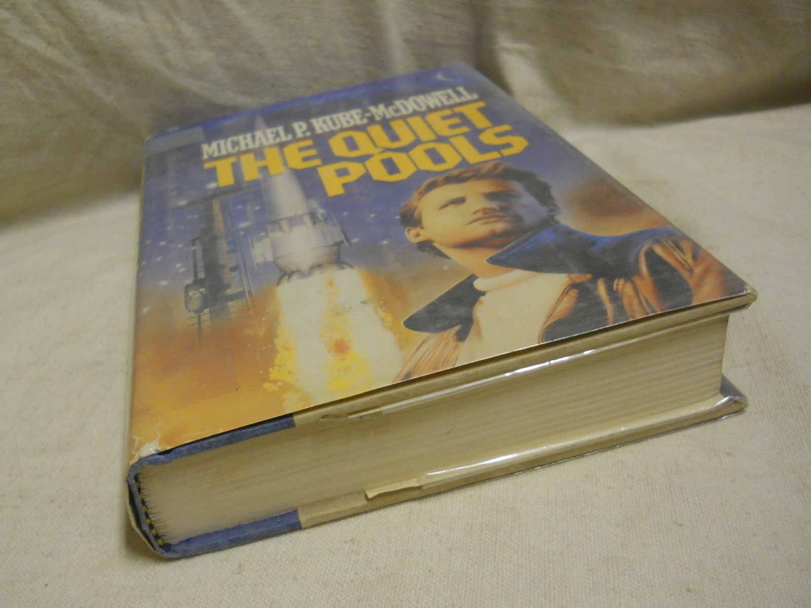 The Quiet Pools by Michael P. Kube-McDowell (1990, Hardcover, Book Club Edition) 9780441699117| eBay