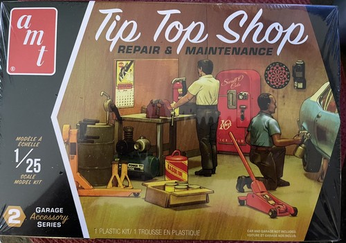 AMT Garage Accessory Set #2 Tip Top Shop - 1:25 Scale Model Kit ...