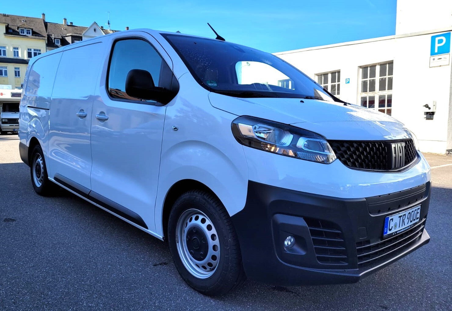 Mietvertrag Fiat E-Scudo Kasten - L3 SX (75kWh - Elektro ...